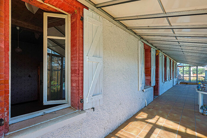 Maison 9 pièces à vendre à Larra