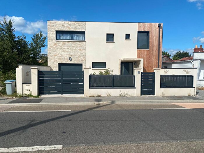 Maison à vendre - Le Pellerin - 5 pièces - 4 chambres