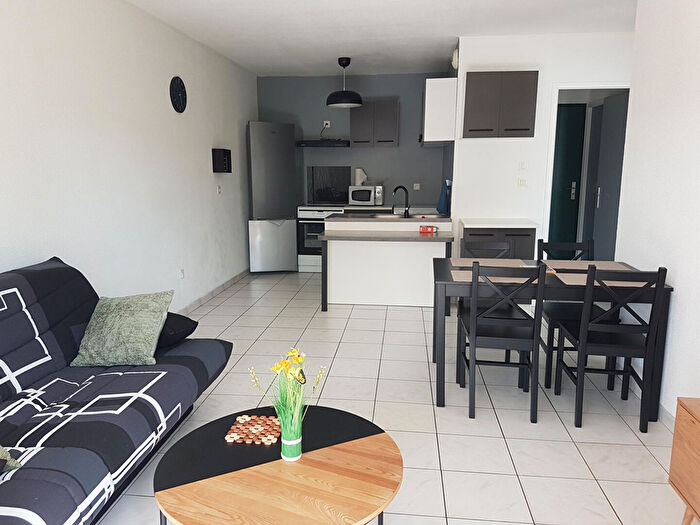 Appartement à louer - Pamiers, Lafitte, Les Usines, Jeu du Mail, La Plaine - 2 pièces - 1 chambre