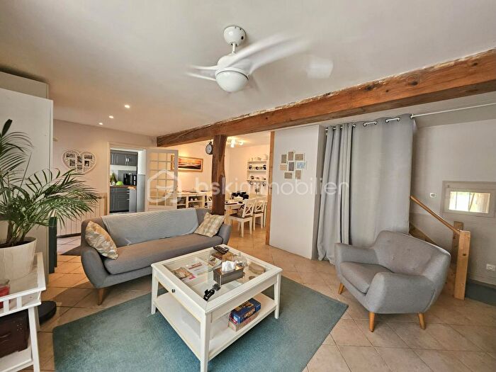 Maison à vendre - Castelnau-dArbieu - 5 pièces - 3 chambres