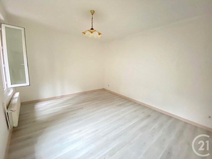 Appartement à louer - Saint-Étienne, Méons, Le Soleil, Châteaucreux, Saint-François - 3 pièces - 2 chambres