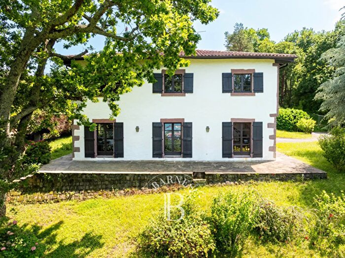 Ciboure - Maison 9 pièces à vendre
