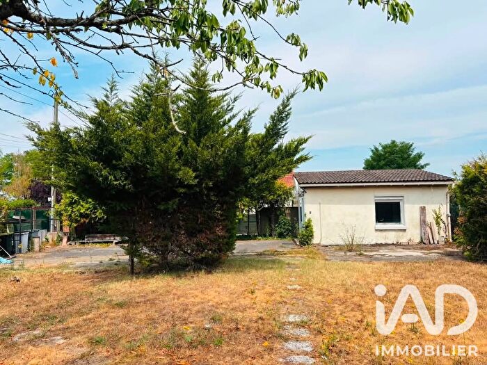Breuillet - Maison 1 pièce à vendre