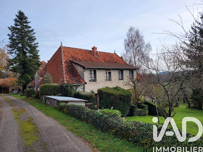 Maison à vendre - Lugny-lès-Charolles - 10 pièces - 2 chambres