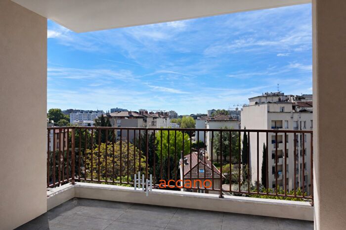 Villeurbanne, Perrallière - Appartement 4 pièces à vendre