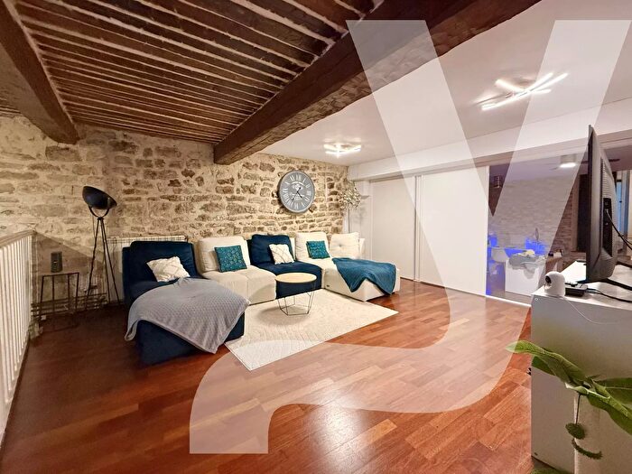 Appartement à vendre - Draguignan, Centre-ville historique - 5 pièces - 4 chambres