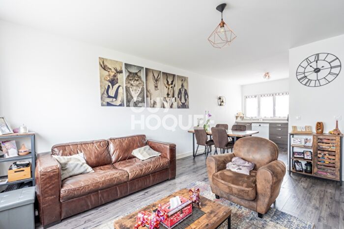 Maison à vendre - Villepreux - 4 pièces - 3 chambres