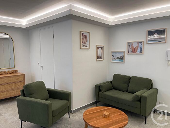 Cannes, Prado, République : Appartement 1 pièce à louer