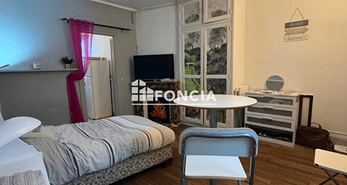 Fontainebleau, Centre-ville : Appartement 1 pièce à vendre