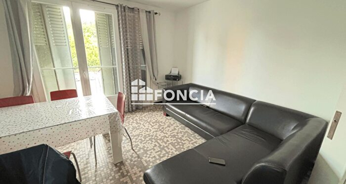 Appartement à vendre - Nîmes, Gare - 3 pièces - 2 chambres