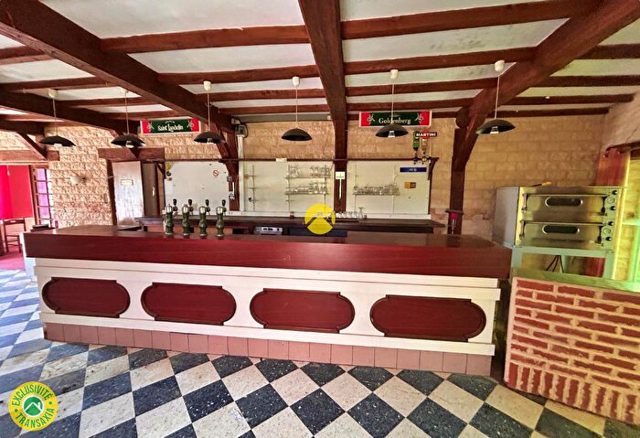 Maison à vendre - Fruges - 10 pièces - 3 chambres