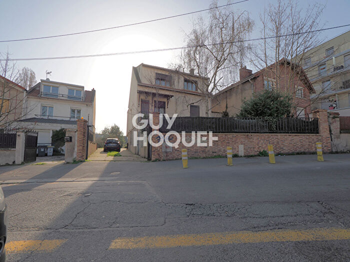 Romainville, Grands Champs : Maison 9 pièces à vendre
