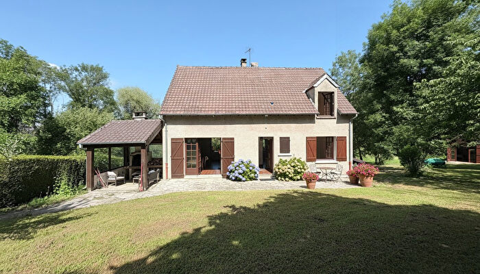 Maison 5 pièces à La Ferté-sous-Jouarre, à vendre