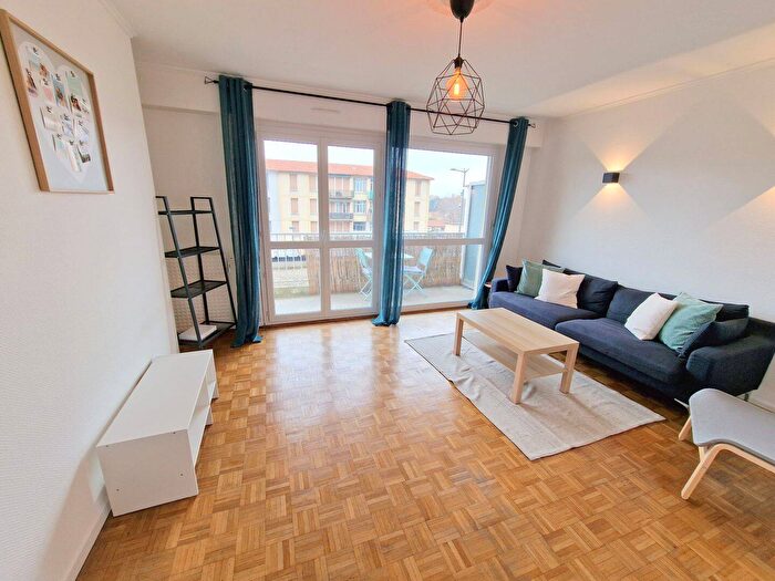 Appartement 4 pièces à louer à Glaciere-Jomard, Oullins-Pierre-Bénite