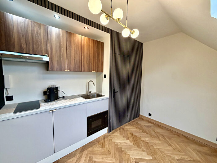 Appartement à vendre - Paris e , Saint-Philippe du Roule - 1 pièce