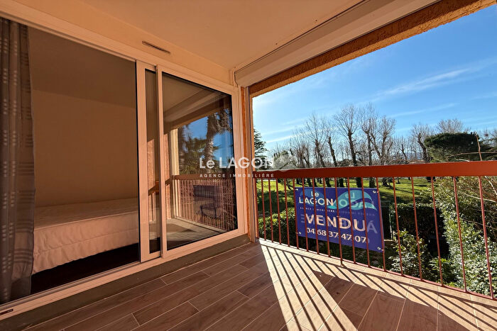 Appartement à vendre - Saint-Cyprien - 2 pièces - 1 chambre