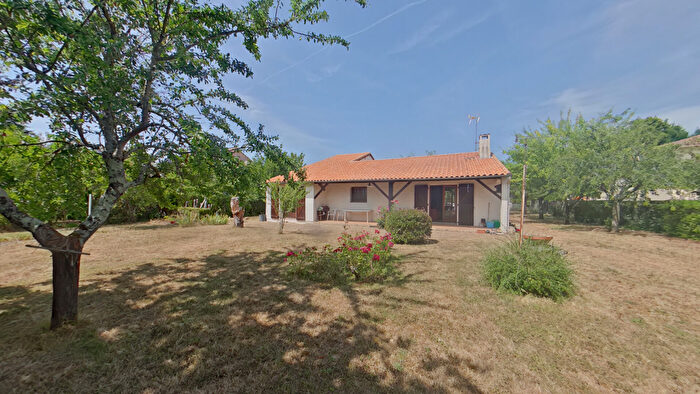 Maison à vendre - Buxerolles - 4 pièces - 3 chambres