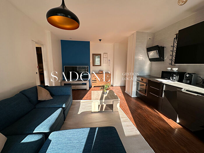 Appartement à louer - Neuilly-sur-Seine, Plaine des Sablons - 2 pièces - 1 chambre