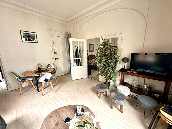 Appartement à vendre - Dieppe, Centre-ville, Saint-Pierre, Chanzy - 2 pièces - 1 chambre