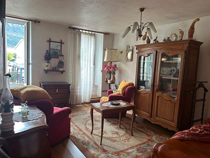 Maison à vendre - Tarascon-sur-Ariège - 5 pièces - 3 chambres