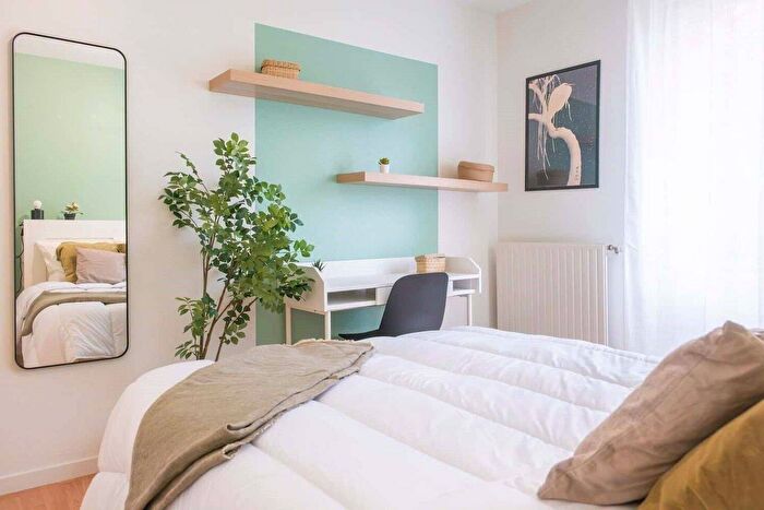 Nansouty, Saint Genès, Bordeaux : Appartement 1 pièce à louer