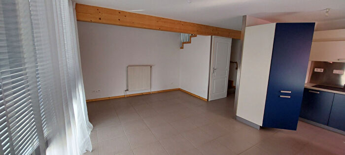 Appartement 3 pièces à louer à La Cluse-et-Mijoux