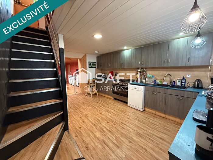Maison 7 pièces à Morez, à vendre