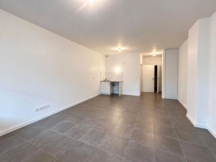 Appartement 1 pièce à Cyprian, Villeurbanne, à louer