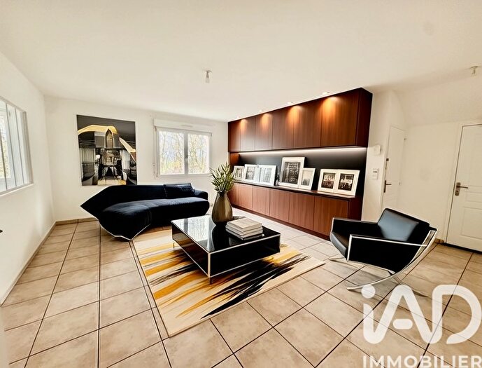 Appartement à vendre - Morangis - 4 pièces - 2 chambres