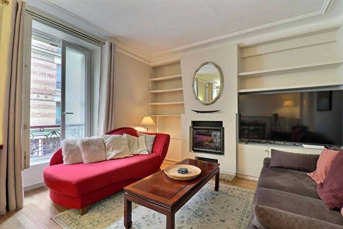 Appartement à louer - Dupleix-Motte Picquet, Paris ème arrondissement - 1 pièce