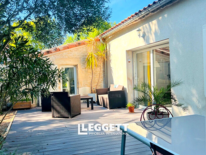 Maison 6 pièces à vendre à Saint-Sauveur-dAunis
