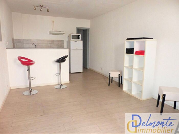 Appartement à louer - La Seyne-sur-Mer - 1 pièce