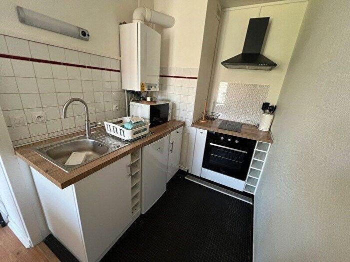 Appartement à louer - Centre Ville-Les Marins, Châteauroux - 1 pièce