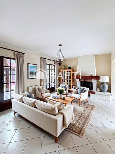 Maison à vendre - Sainte-Eulalie - 6 pièces - 3 chambres