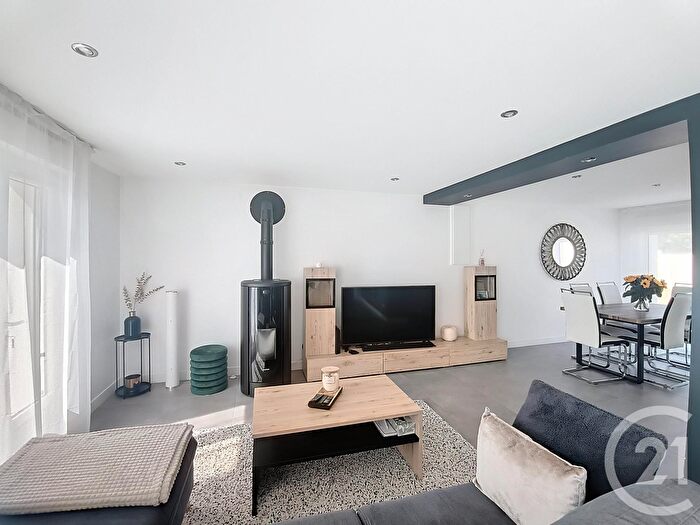 Maison à vendre - Migné-Auxances - 6 pièces - 4 chambres