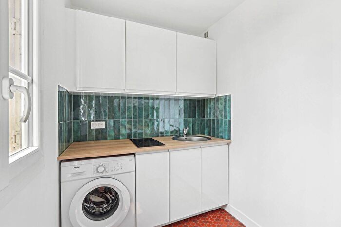 Gare-Jean Jaurès, Vitry-sur-Seine : Appartement 1 pièce à louer