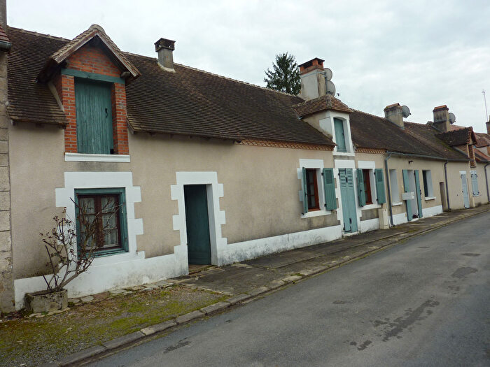 Maison à vendre - Brigueil-le-Chantre - 6 pièces - 4 chambres