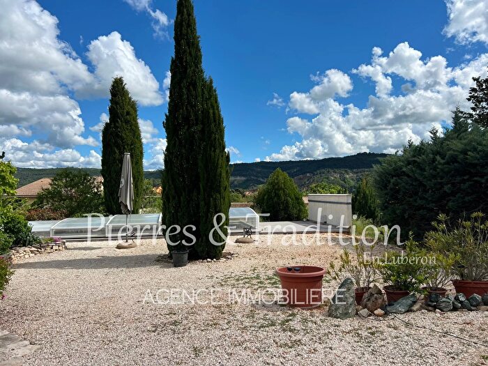 Rustrel : Maison 7 pièces à vendre