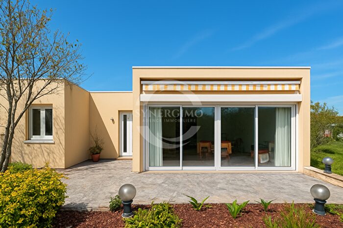 Maison à vendre - Camps-sur-lIsle - 8 pièces - 5 chambres