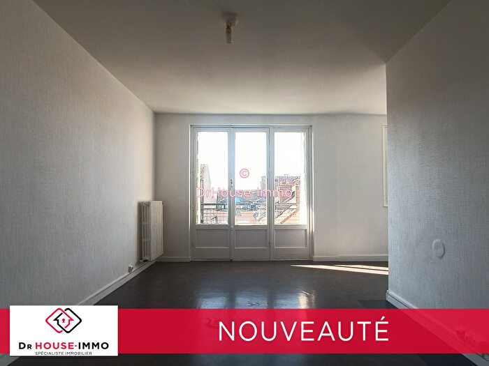 Appartement à vendre - Troyes, Gare - 3 pièces - 2 chambres