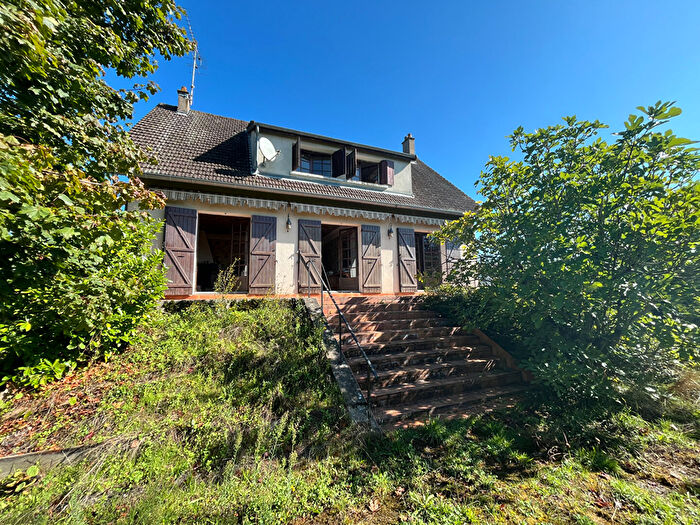 Maison à vendre - Decize - 7 pièces - 5 chambres