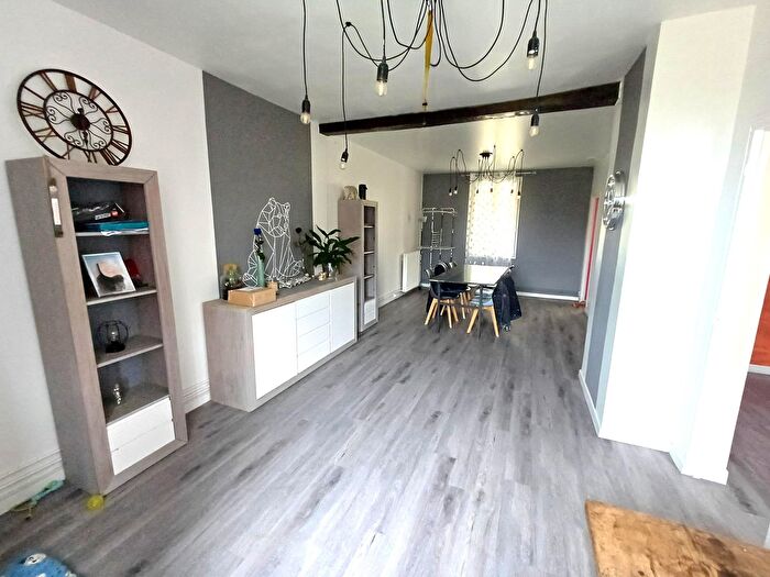 Maison à vendre - Arrou - 5 pièces - 3 chambres