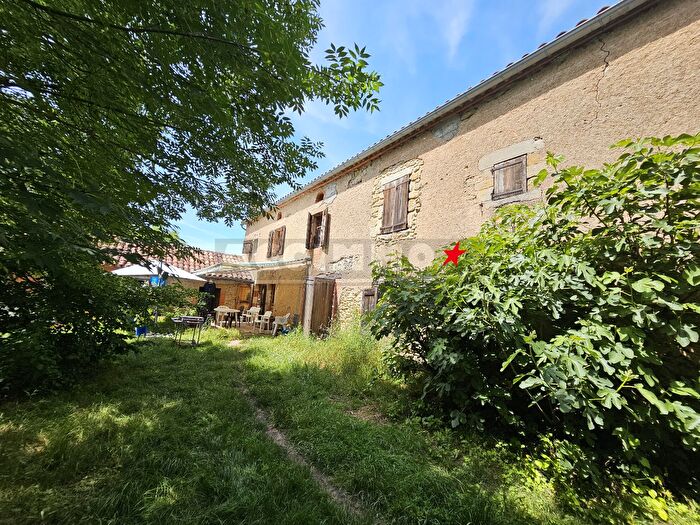 Maison à vendre - Vénès - 7 pièces - 5 chambres