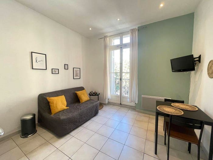 Les Grandes Carmes, Marseille 2ème arrondissement : Appartement 1 pièce à louer
