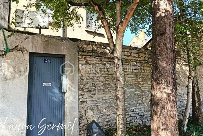 Centre Ville-Les Marins, Châteauroux - Appartement 2 pièces à louer