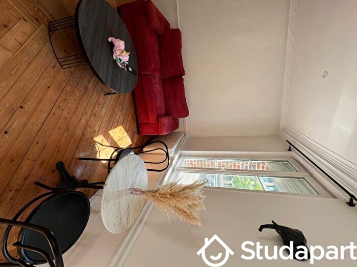 Appartement à louer - Saint Marc-Croix de Pierre-Saint Nicaise, Rouen - 1 pièce