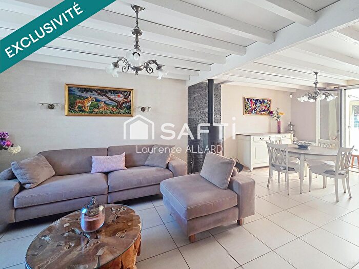 Maison 4 pièces à vendre à Nointel