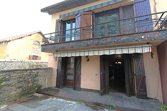 Saint-Amour : Maison 4 pièces à vendre