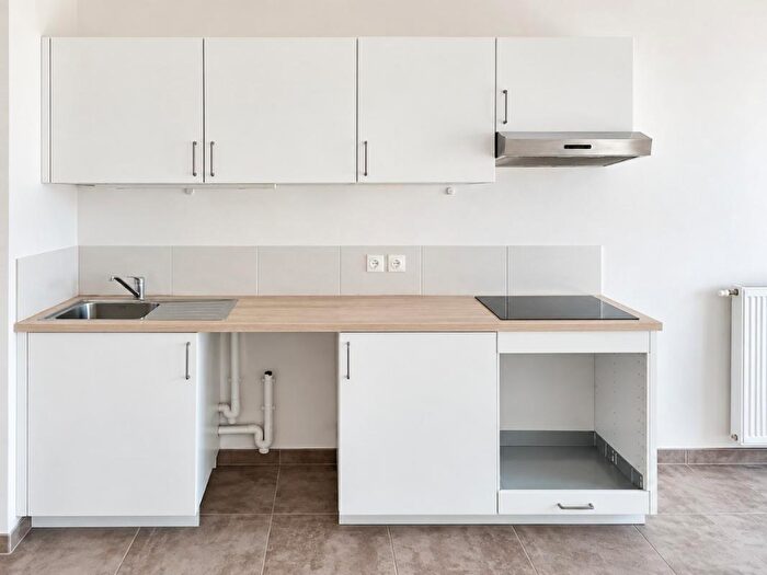Avignon, Rocade Sud : Appartement 2 pièces à louer