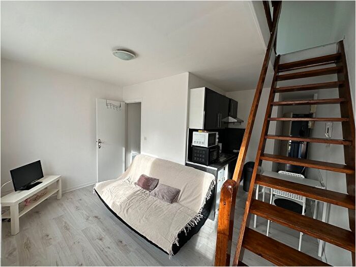 Appartement 1 pièce à Lille, Moulins, à louer